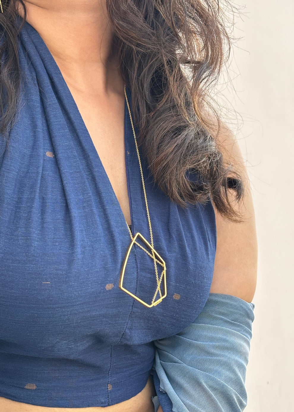Skew Neck Piece – Aere Clothing